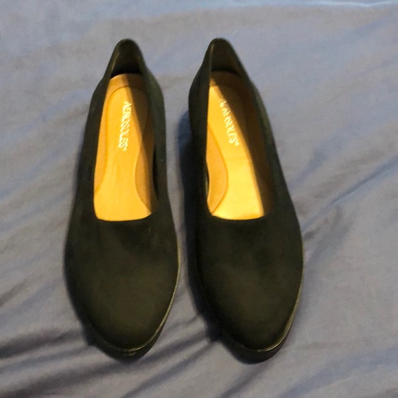 AEROSOLES | Shoes | Aerosoles Suede Black Loafer | Poshmark